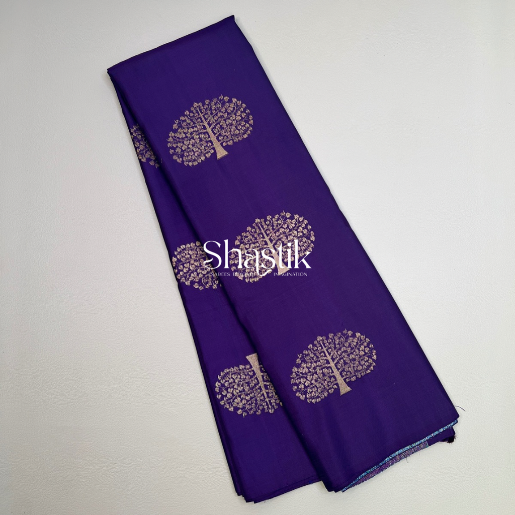 Shop Pure Kanjivaram Silk Sarees Online with Radha Krishna Pallu ...